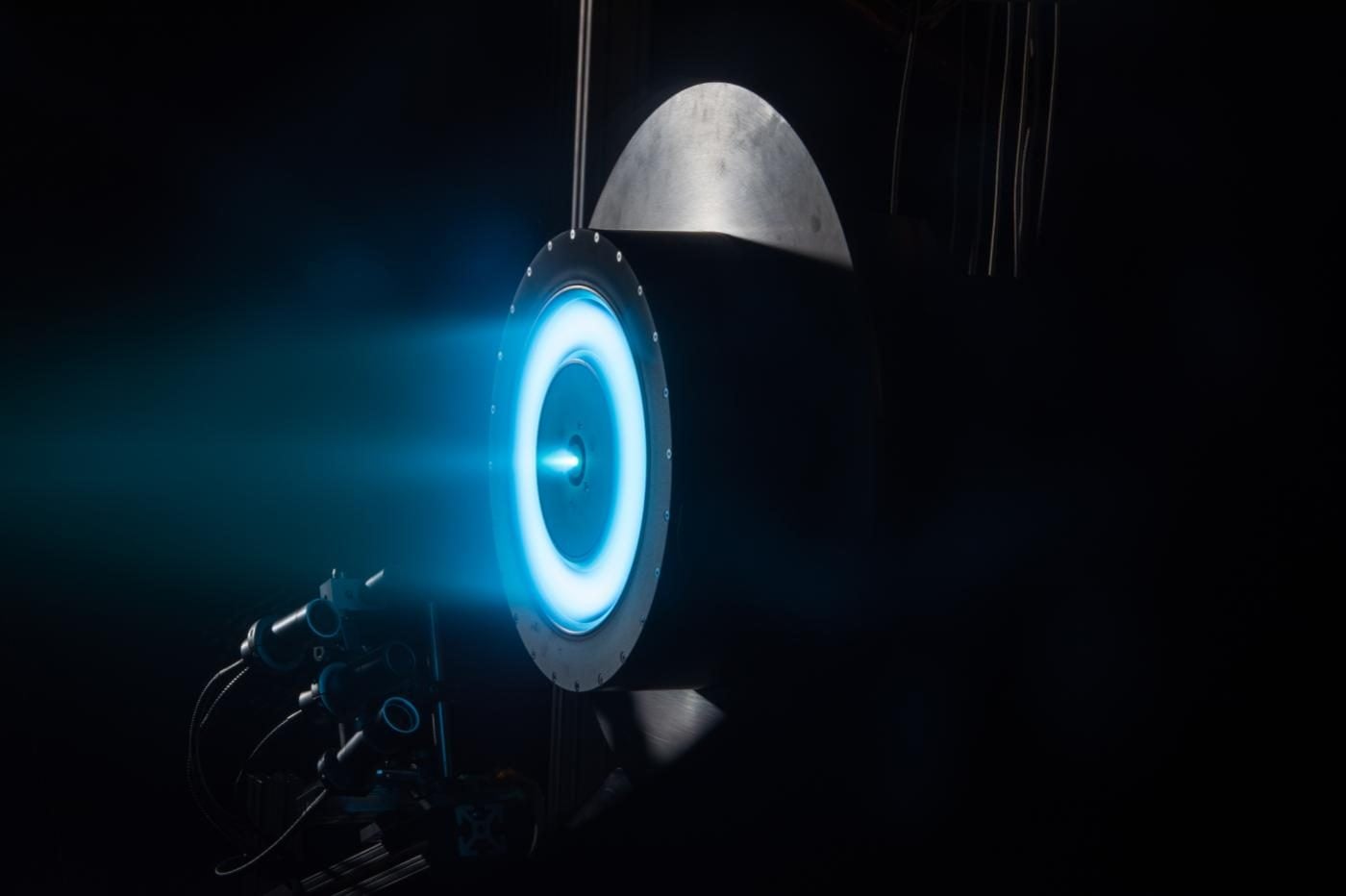 Ce curieux concept de drone silencieux vole grâce à la propulsion ionique