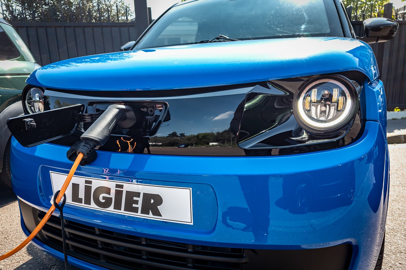 Test Ligier Myli : c'est quoi cette nouvelle voiture sans permis ...