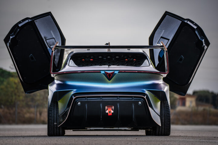 Cupra Exponential Experience : on a testé le simulateur e-sport le plus ...