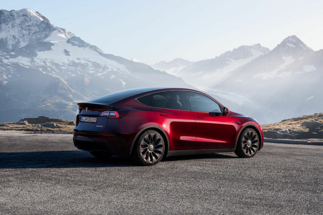 Tesla Model 3 : cette nouvelle version vient d'arriver en France avec ...