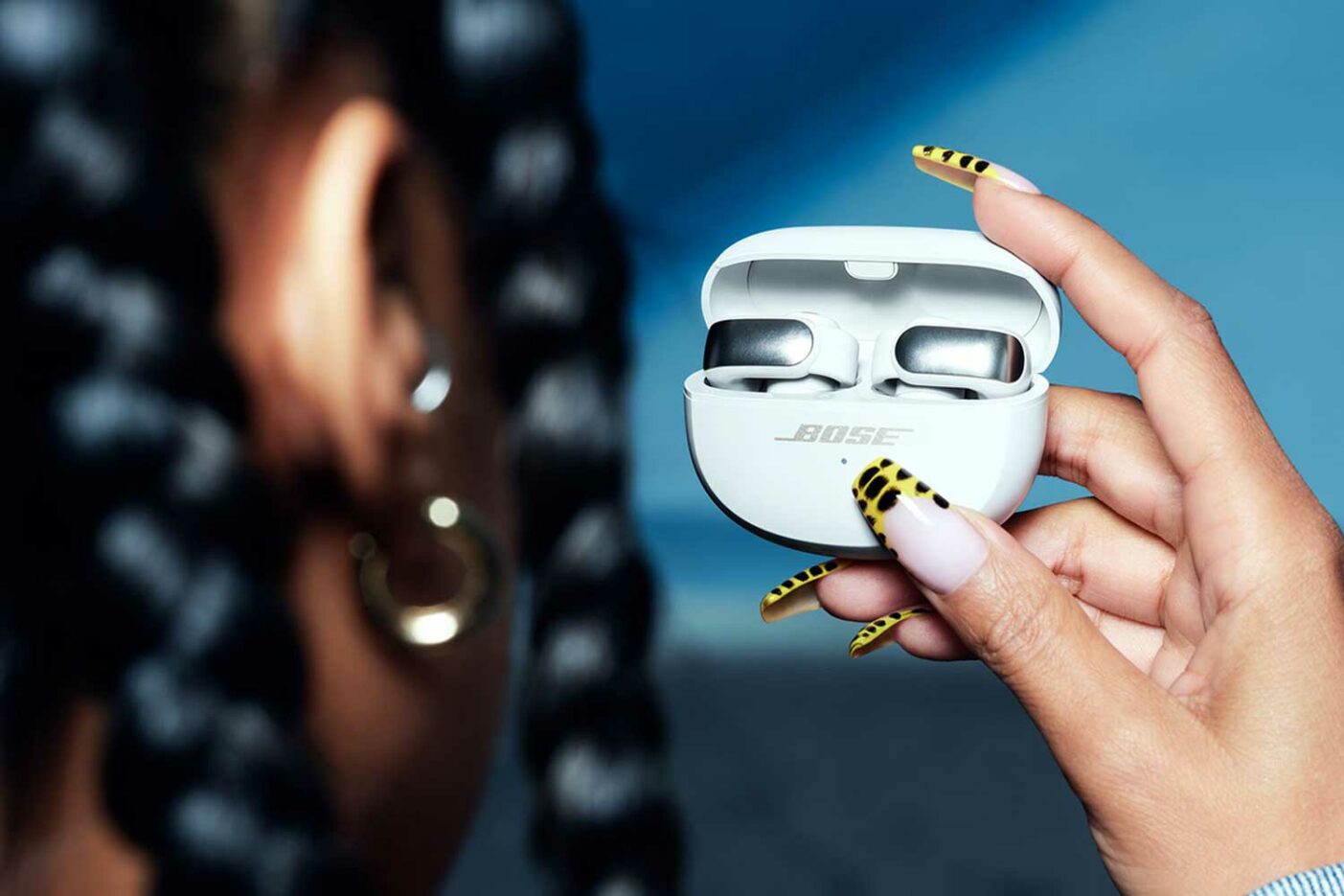 Ultra Open : ces écouteurs Bose promettent plus de libertés à vos oreilles