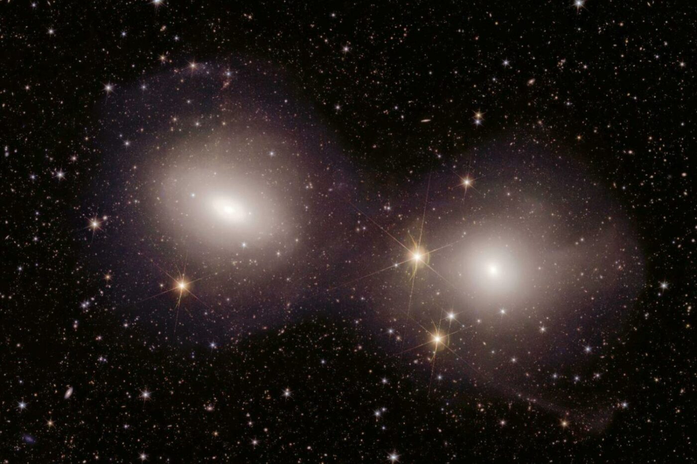 Euclid : le joyau de l'ESA rapporte ses premières données, et les image ...