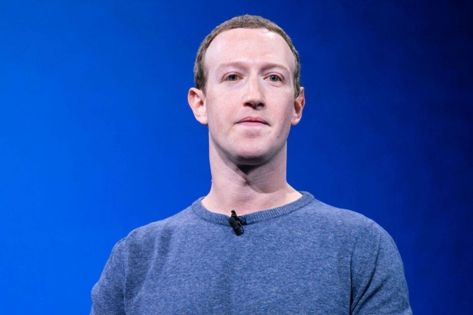 Zuckerberg construit une IA pour faire son boulot pendant que 15 000 ...