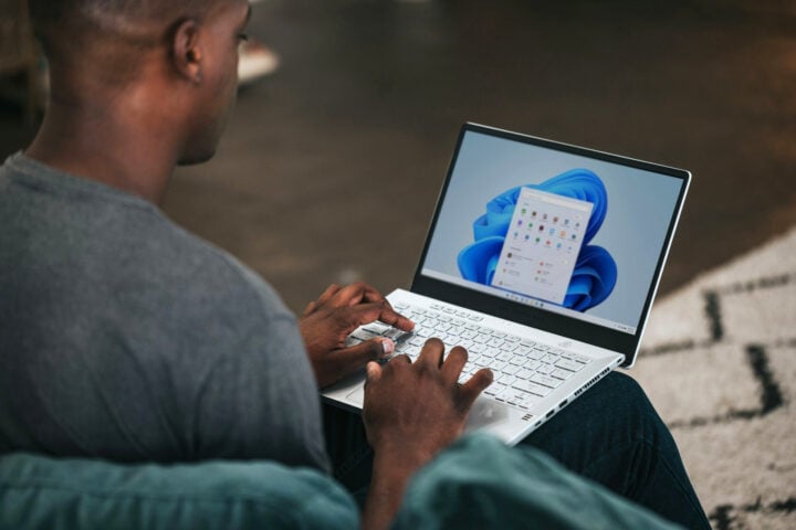 La nouvelle mise à jour majeure de Windows 11 arrive, mais il faut ...