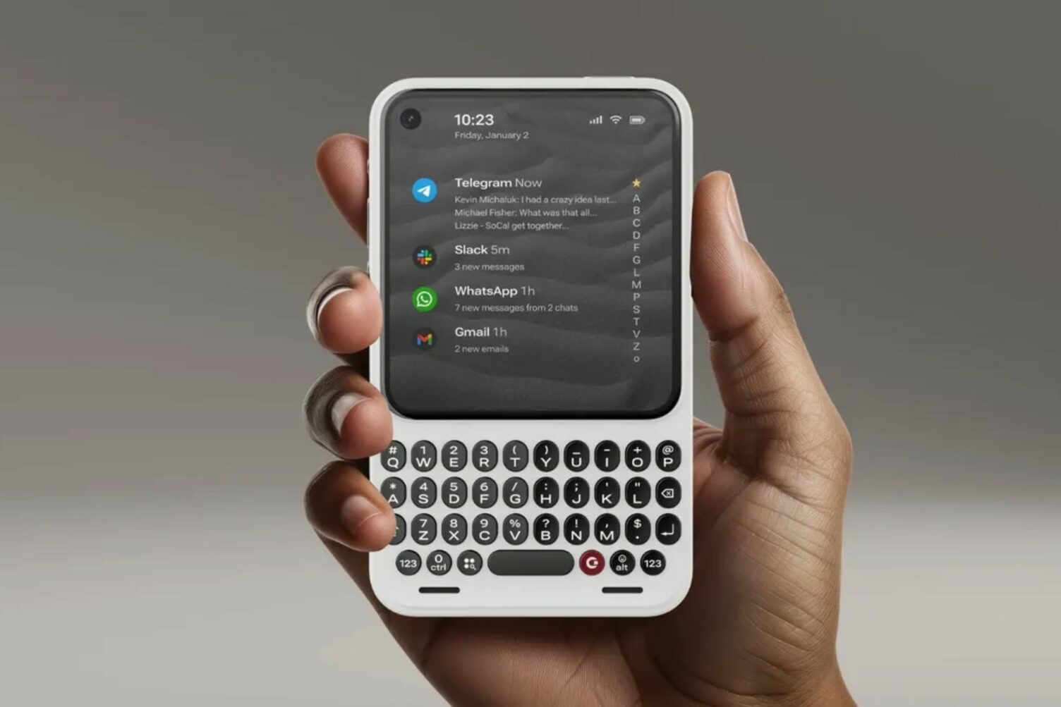 Cette marque veut relancer les smartphones avec clavier physique