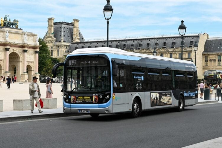 C'est historique : la RATP perd ses bus dans les Hauts-de-Seine, et ...