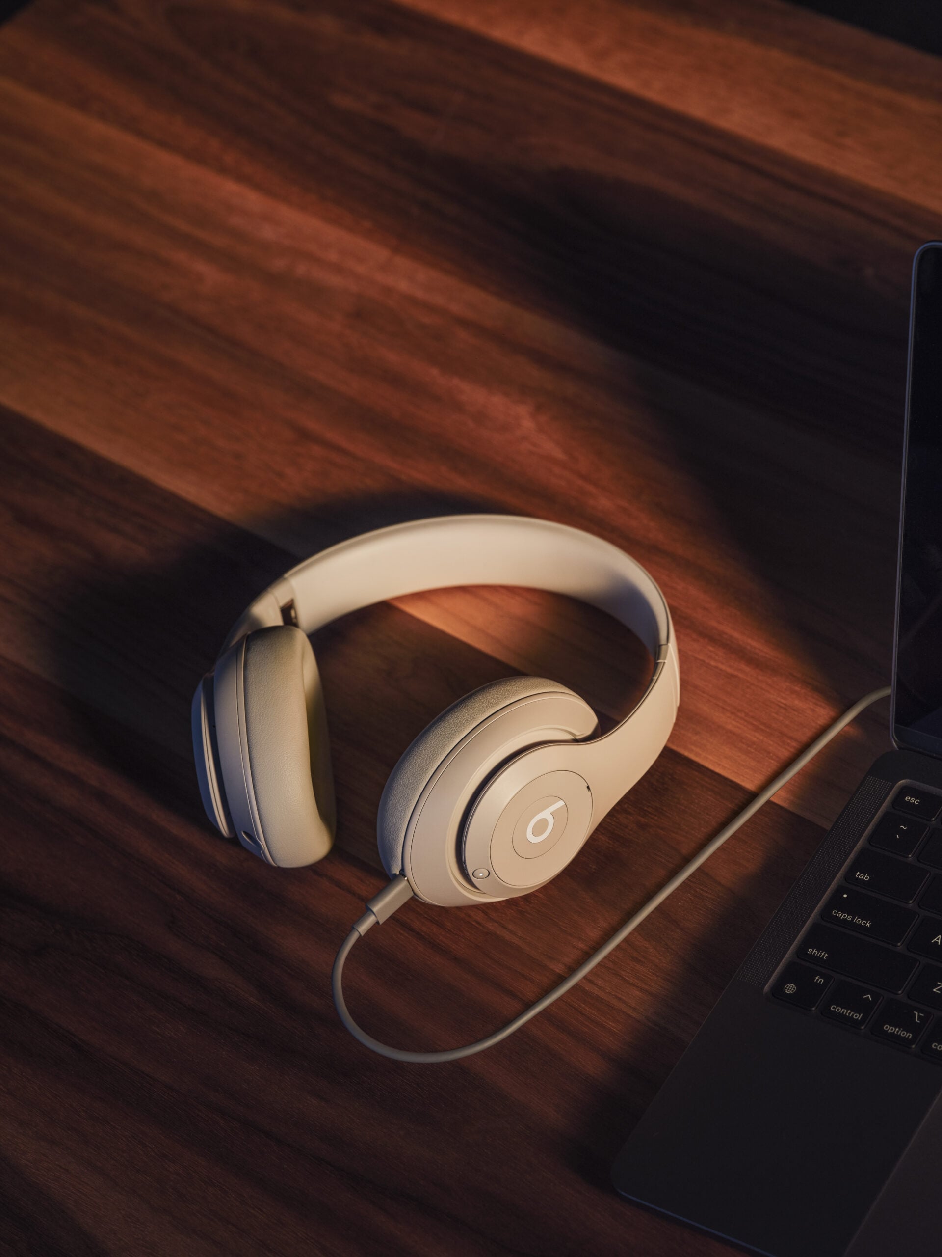 Beats Studio Pro, les AirPods Max n’ont qu’à bien se tenir