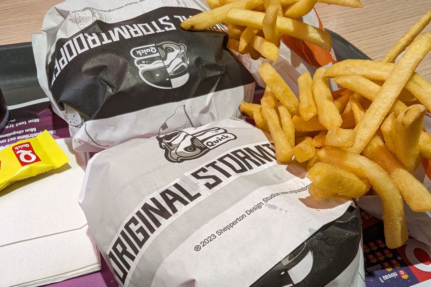 Star Wars : les burgers Stormtroopers sont dispos chez Quick ! Sont-ils ...